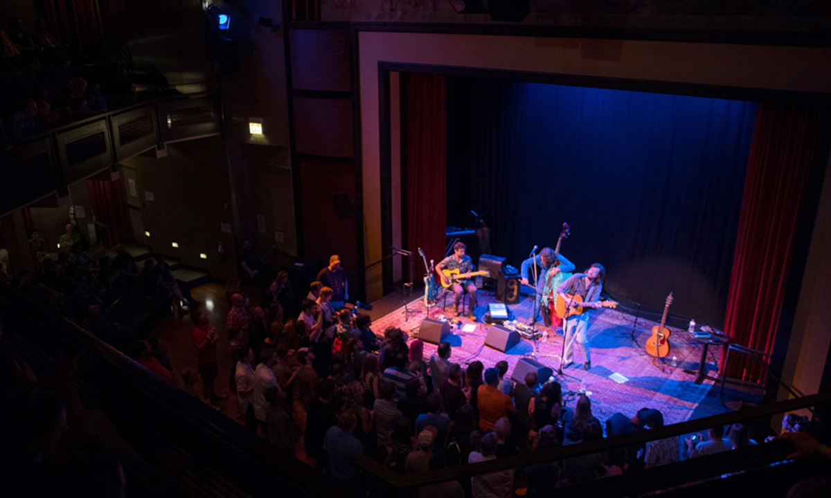 Gary & Laura Maurer Concert Hall | Old Town School of Folk Music